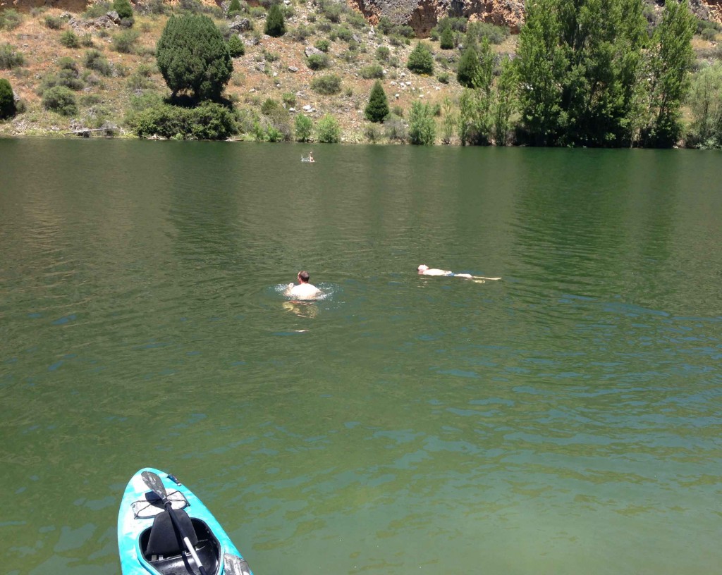 bañarse en el río Duratón - Destino Castilla y León